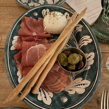 Reserve now at Circolo Popolare - Italian - Updated June 2025 - 385 ...