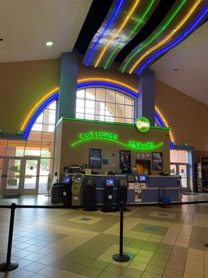 CMX LAKESIDE VILLAGE 18 & IMAX - Updated April 2025 - 115 Photos & 61 ...