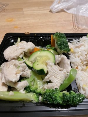 GOLDEN CUISINE - Updated December 2025 - 18 Reviews - 1520 W ...