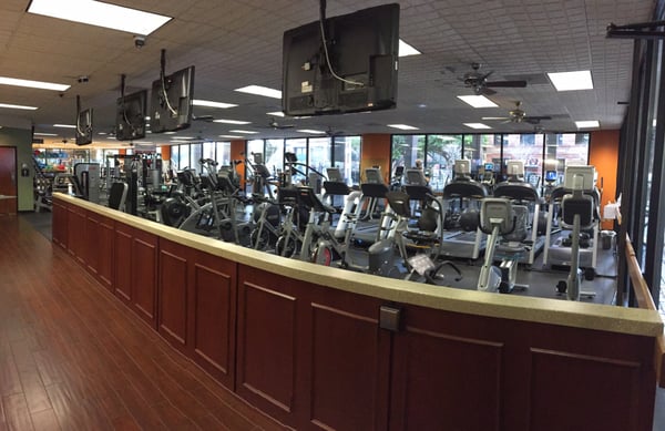 DOWNTOWN YMCA - SOUTH FRANKLIN - Updated October 2025 - 10 Photos & 16 ...