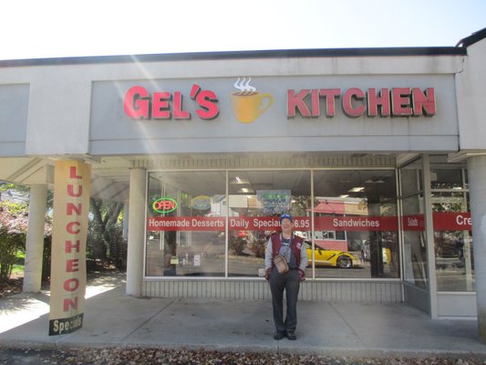 GEL’S KITCHEN - 84 Photos & 127 Reviews - 1745 Main St, West Warwick ...