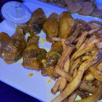 VIBES BAR & LOUNGE - Updated December 2025 - 219 Photos & 72 Reviews ...