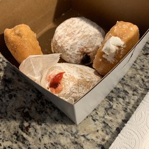 SANDRA’S BAKERY - 12 Photos & 49 Reviews - Bakeries - 225 Wicker St ...