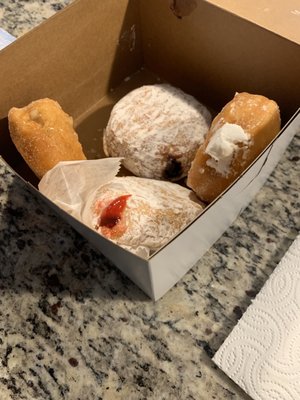 SANDRA’S BAKERY - 14 Photos & 69 Reviews - 225 Wicker St, Sanford ...