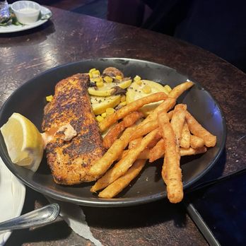 LAW’S RESTAURANT - Updated September 2025 - 237 Photos & 466 Reviews ...