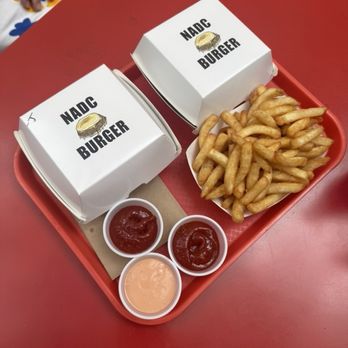 NADC BURGER - Updated December 2025 - 70 Photos & 35 Reviews - 25 ...