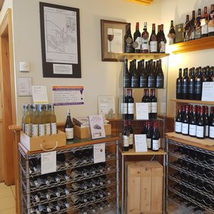 JOSEPH’S ESTATE WINERY - 44 Photos & 26 Reviews - 1811 Niagara Stone ...