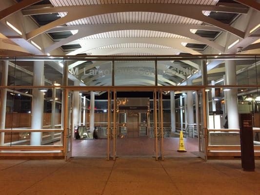 LARGO TOWN CENTER METRO STATION - Updated December 2025 - 16 Reviews ...