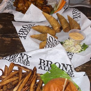 BRONX ALEHOUSE - 874 Photos & 941 Reviews - 216 W 238th St, Bronx, NY ...