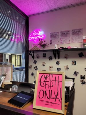 DOLLS HOUSE OF INK - Updated October 2025 - 26 Photos & 14 Reviews ...