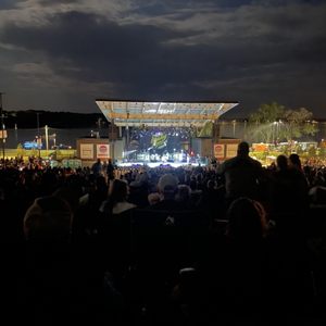 DEVON LAKESHORE AMPHITHEATER - 13 Photos - 2686 E Cantrell St, Decatur ...