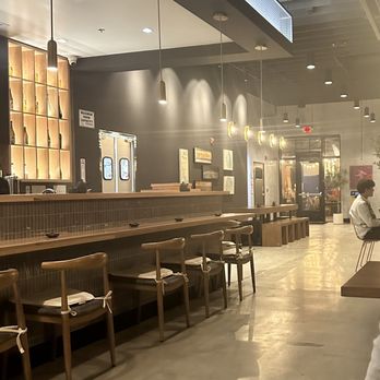 MILLS ALLEY - 130 Photos & 45 Reviews - 33 S Fair Oaks Ave, Pasadena ...