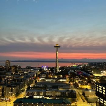 THE WAVERLY - Updated October 2025 - 63 Photos - 210 8th Ave N, Seattle ...