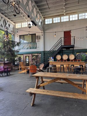 CALAPOOIA BREWING COMPANY - Updated October 2025 - 157 Photos & 262 ...