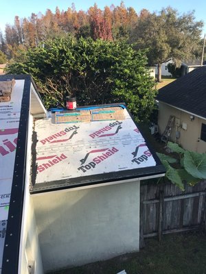 CASTLE ROOFING & CONSTRUCTION - Updated November 2024 - 26 Photos & 22 ...