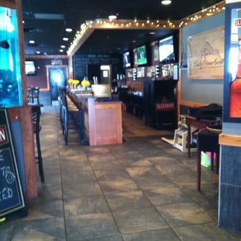 ROCKY RIVER BAR AND GRILL - Updated December 2025 - 21 Reviews - 8888 ...