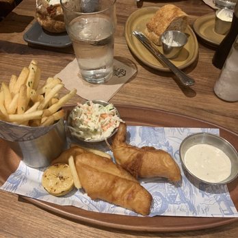 KING’S FISH HOUSE - PINE AVE - Updated May 2024 - 2506 Photos & 2077 ...