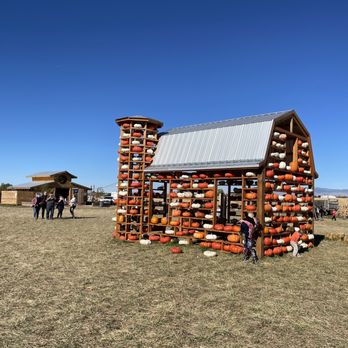 LOWE FAMILY FARMSTEAD - Updated October 2025 - 109 Photos & 43 Reviews ...