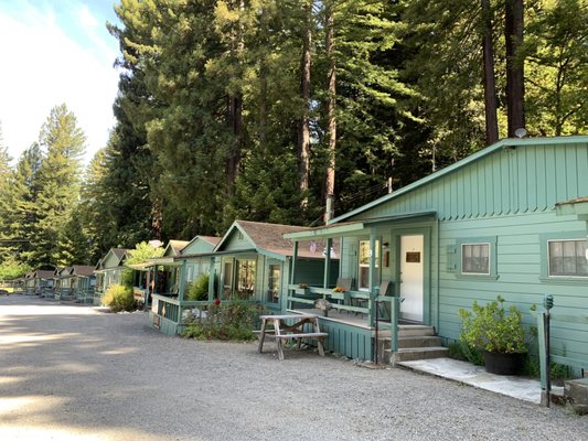 REDCREST RESORT - Updated May 2025 - 49 Photos & 82 Reviews - 26459 Ave ...