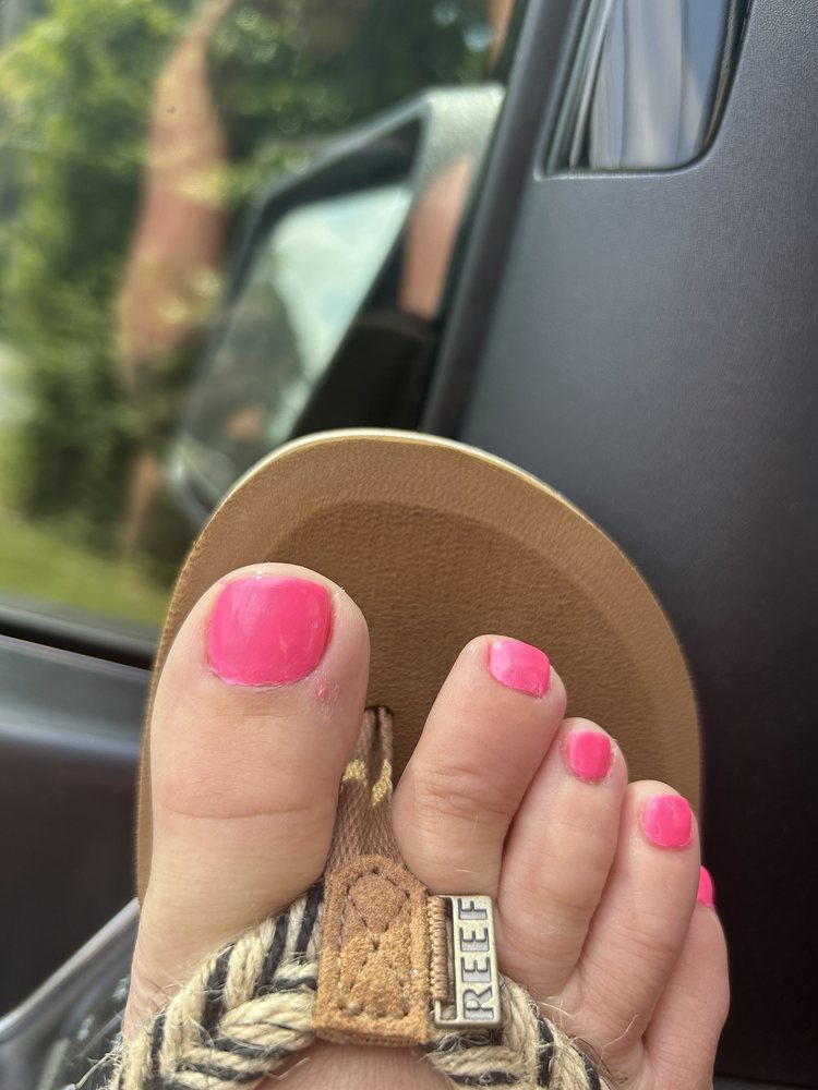 LE NAILS - Updated January 2026 - 13 Reviews - 90 N Main St, Kilmarnock ...