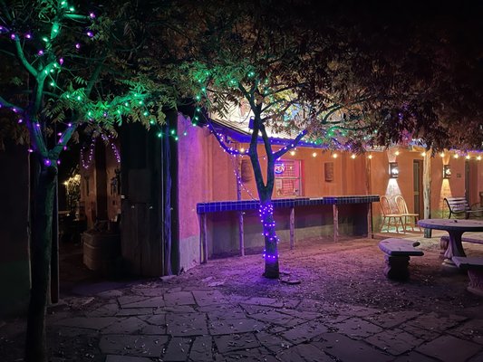 PLANET MARFA - Updated December 2025 - 146 Photos & 104 Reviews - 200 S ...