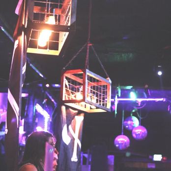 CAT CLUB - Updated December 2025 - 1761 Photos & 501 Reviews - 1190 ...