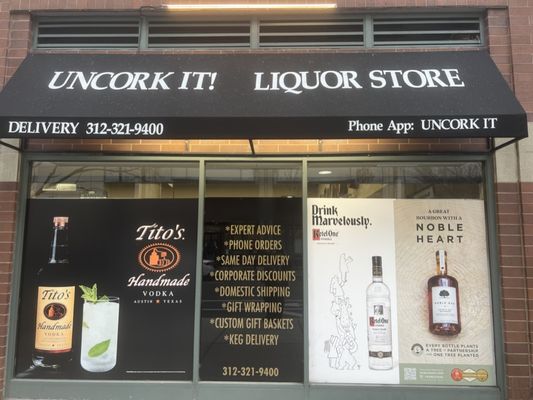 UNCORK IT! - Updated December 2025 - 22 Photos & 104 Reviews - 353 E ...