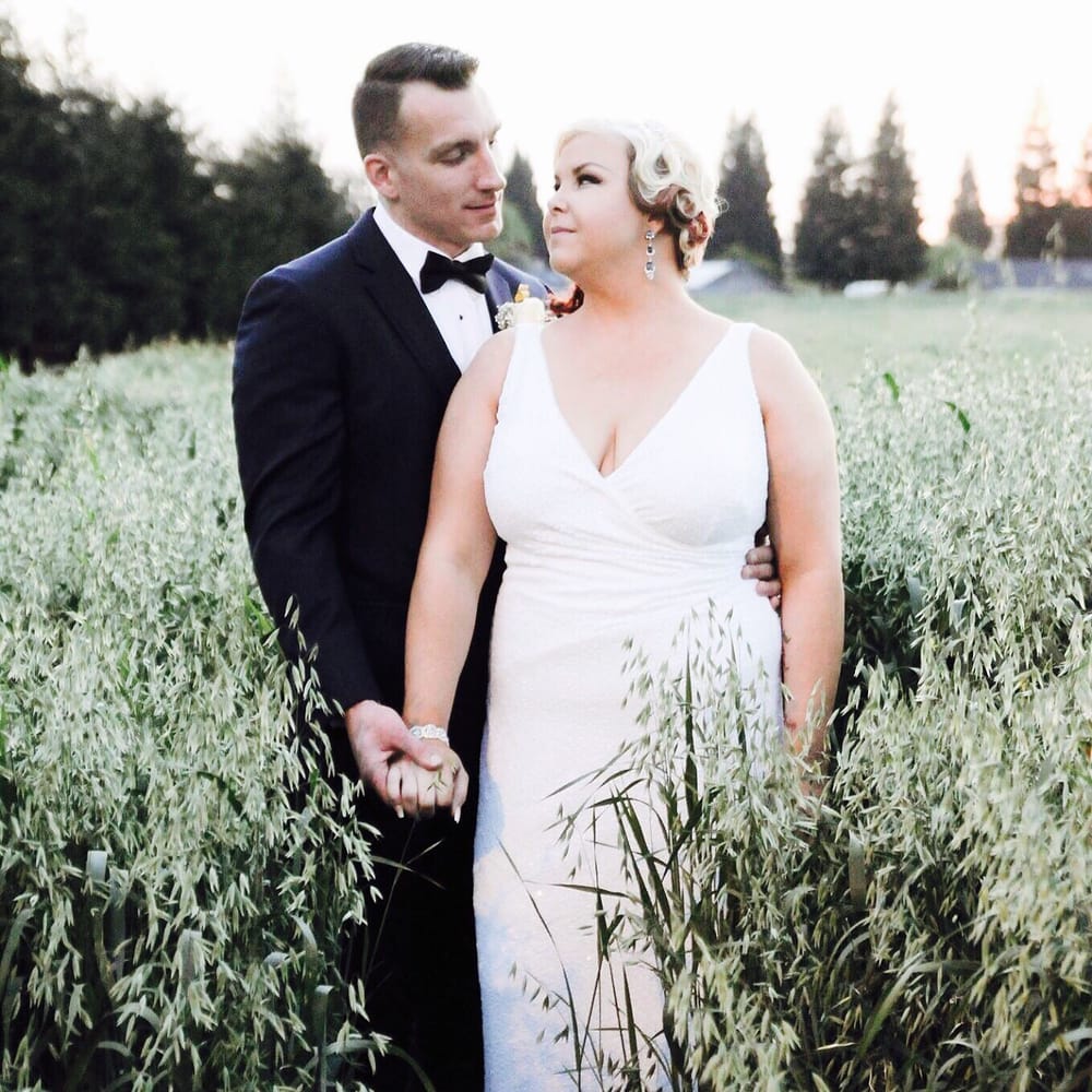 RETRO LUX HAIR SALON & LOUNGE - Updated November 2025 - 85 Photos & 115 ...