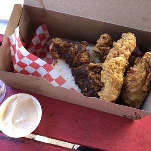 DOWNLOW CHICKEN SHACK - 421 Photos & 269 Reviews - 905 Commercial Drive ...