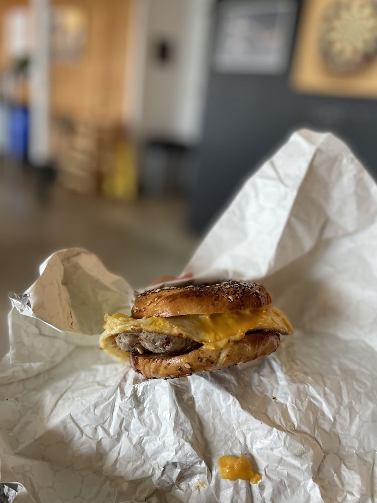 THE GOOD WURST COMPANY - Updated August 2024 - 299 Photos & 225 Reviews ...