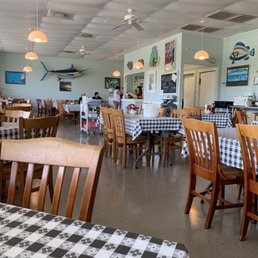 SOMETHING FISHY SEAFOOD RESTAURANT - Updated July 2025 - 115 Photos ...
