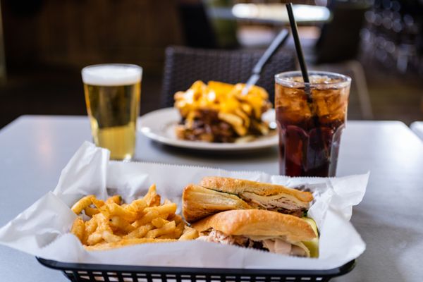 QUENTIN TAVERN - 74 Photos & 130 Reviews - 81 W Main St, Lebanon ...