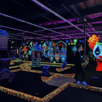 MONSTER MINI GOLF BELLEVUE - Updated July 2025 - 132 Photos & 81 ...