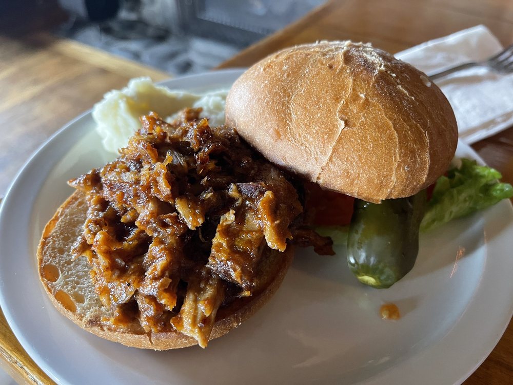 WARREN HOUSE PUB - Updated December 2025 - 107 Photos & 377 Reviews ...