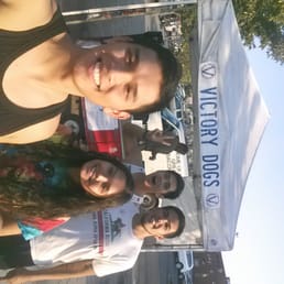 VICTORY DOGS - Updated July 2025 - 52 Photos & 92 Reviews - 1330 ...