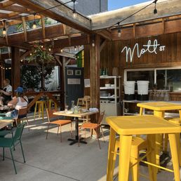 MOTT ST - Updated January 2026 - 2224 Photos & 1145 Reviews - 1401 N ...