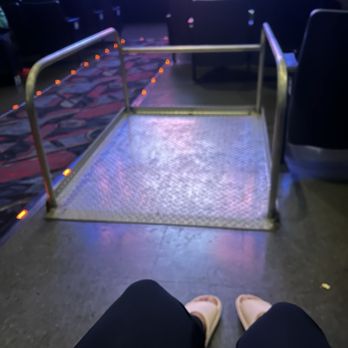 REGAL MANAHAWKIN - Updated November 2025 - 130 Photos & 55 Reviews ...