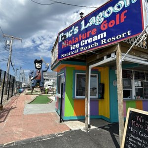 THE RINKS AT EXETER - Updated October 2025 - 40 Industrial Dr, Exeter ...