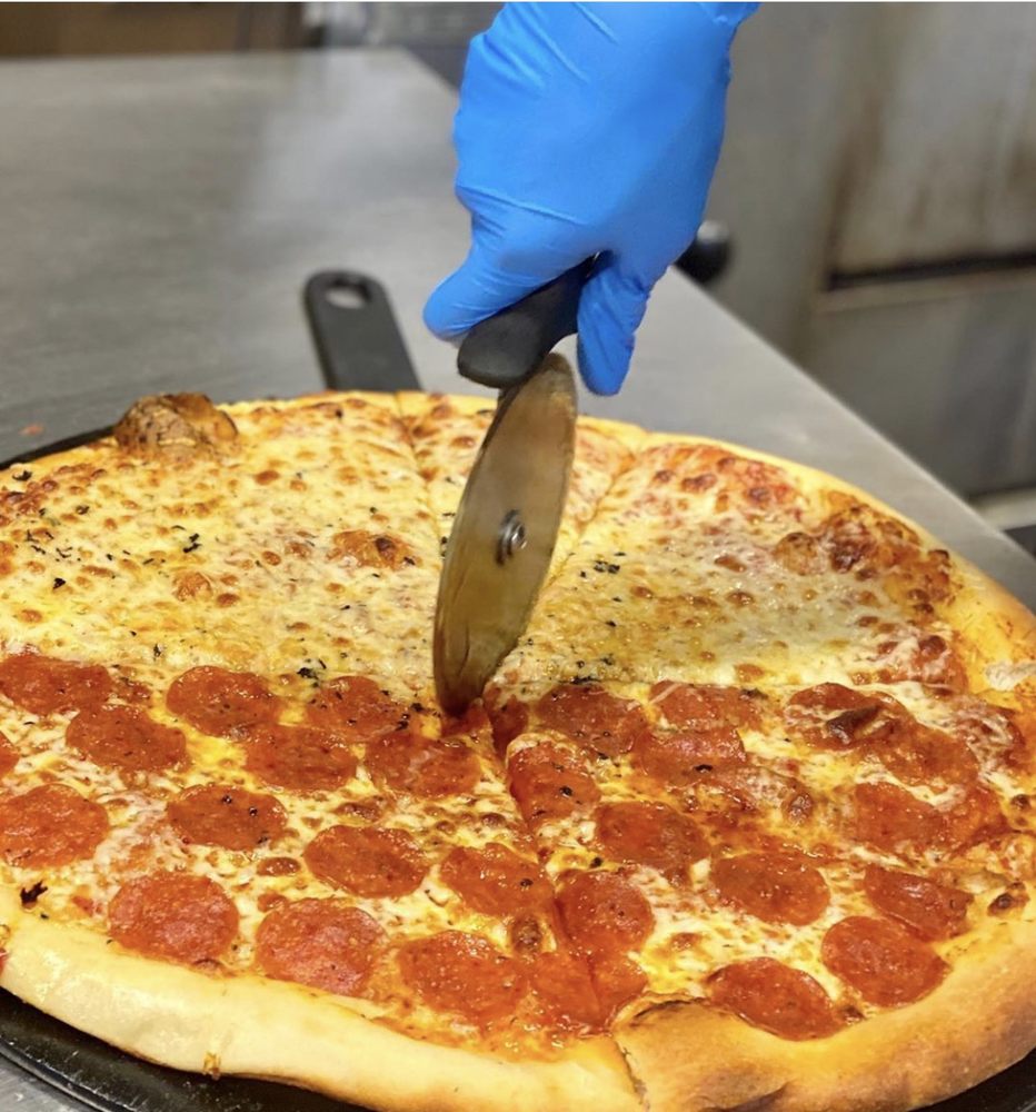 ZEEKS PIZZA - Updated Jun 2024 - 48 Photos & 38 Reviews - 22610 SE 4th ...