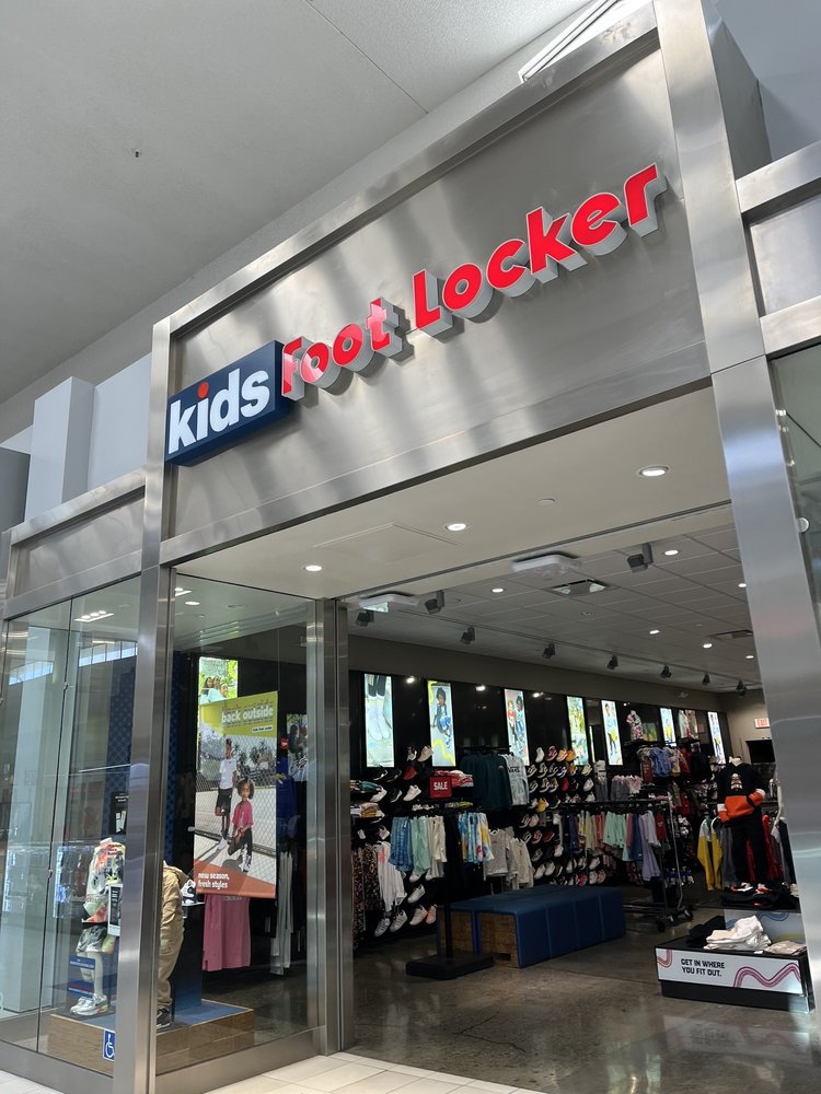 KIDS FOOT LOCKER STORE 46743 - 618 Southland Mall, Hayward, California ...