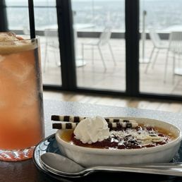 STRATUS - Updated December 2025 - 52 Photos & 17 Reviews - 800 Boylston ...