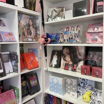 KANDY POP - Updated December 2025 - 67 Photos & 30 Reviews - 989 Story ...