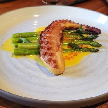 84 YESLER - Updated December 2025 - 642 Photos & 164 Reviews - 84 ...