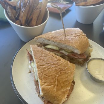 THE RHODY HEN CAFE - Updated August 2025 - 57 Photos & 42 Reviews ...