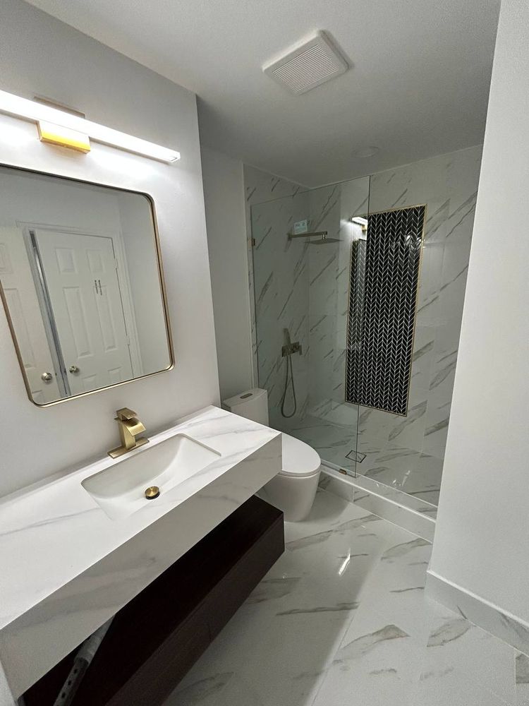 PREMIUM CONSTRUCTION - Updated March 2025 - 14 Photos - 424 Arrowhead ...