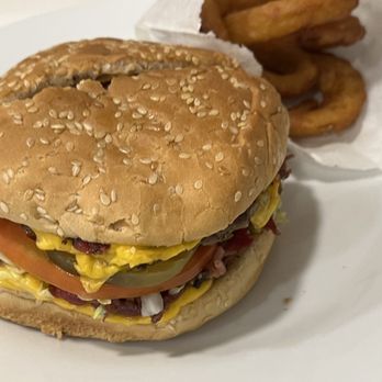 SNOWHITE DRIVE IN - Updated May 2024 - 105 Photos & 92 Reviews - 1210 W ...