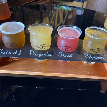 GO BREWING - Updated January 2026 - 70 Photos & 22 Reviews - 1665 ...