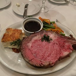 HARRIS’ RESTAURANT - 2028 Photos & 1986 Reviews - Steakhouses - 2100 ...