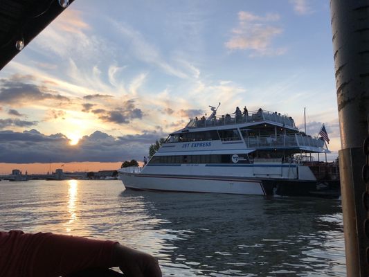 BOOTLEGGERS BAR & GRILL - Updated June 2025 - 47 Photos & 94 Reviews ...