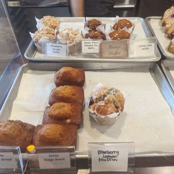 SUGAR BEACH BAKE SHOP - Updated August 2024 - 1318 Photos & 850 Reviews ...